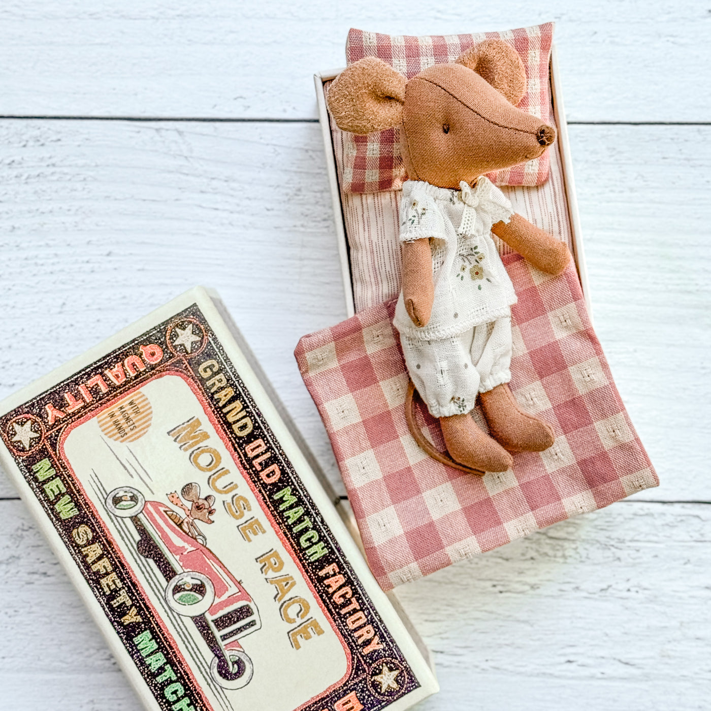 Big Sister Mouse in a Match Box (2024) - Maileg — Oak & Ever