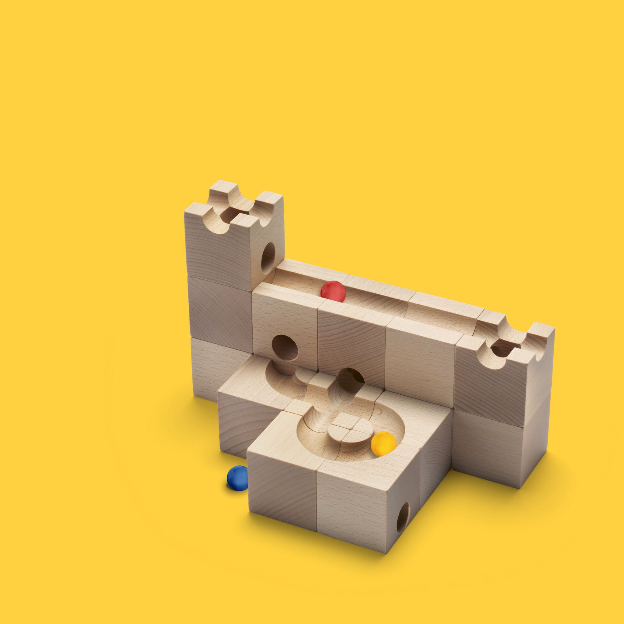 CUBORO Standard 16 - The Small Set - Wooden Marble Run — Oak & Ever