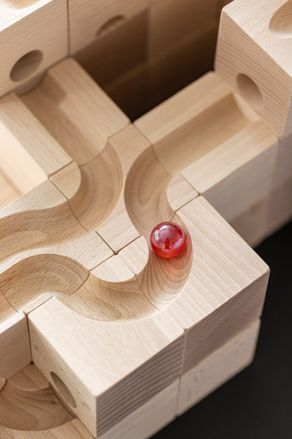 CUBORO Standard 50 - The Large Set - Wooden Marble Run — Oak & Ever