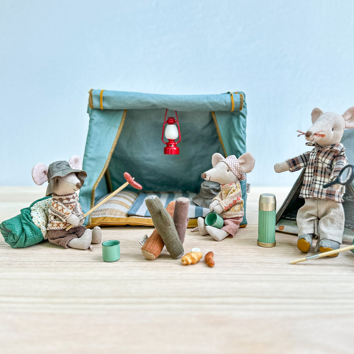 Mega Maileg Family Camping Set With Tents and Accessories - Camping Mo ...