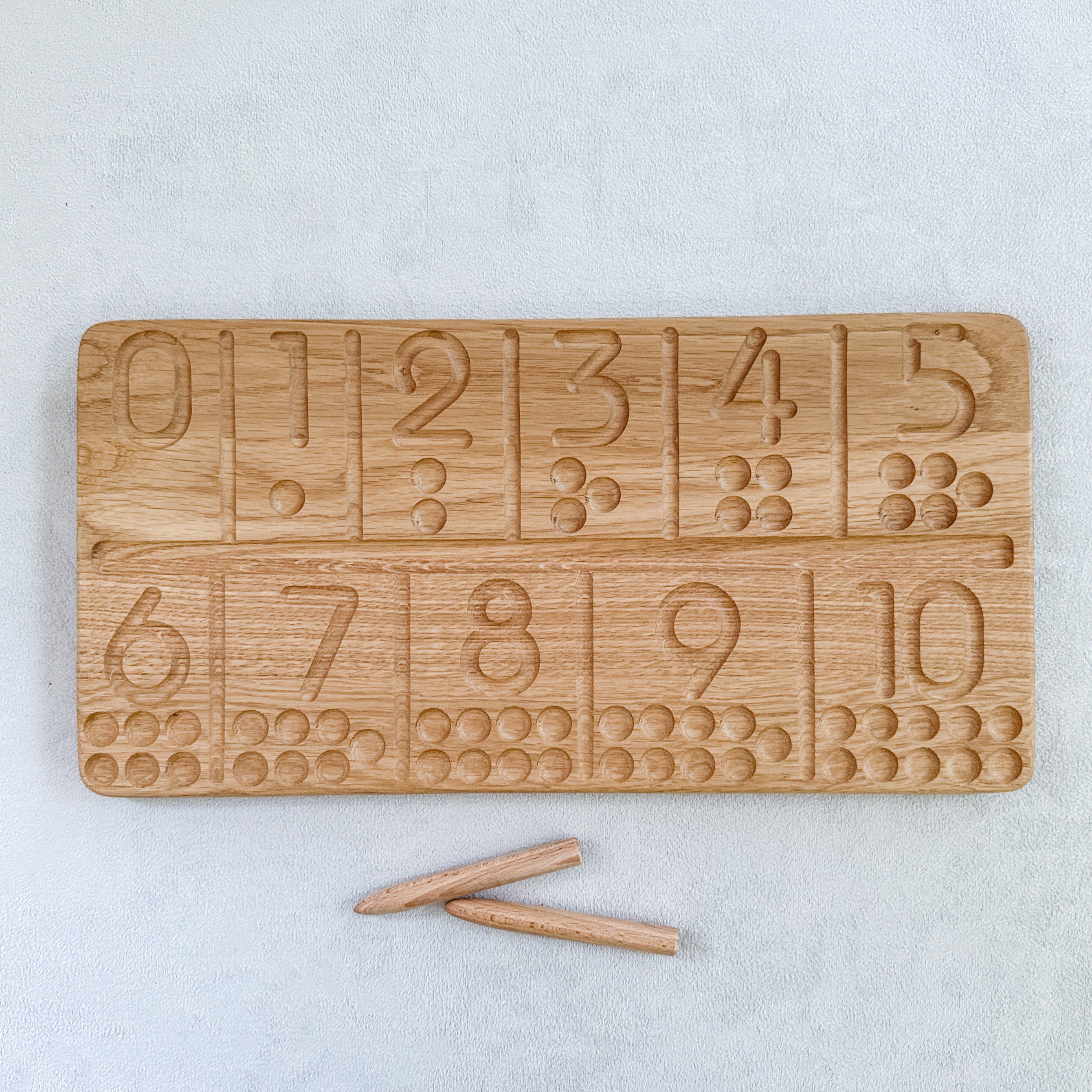 Montessori Number Tracing and Counting Board — Oak & Ever