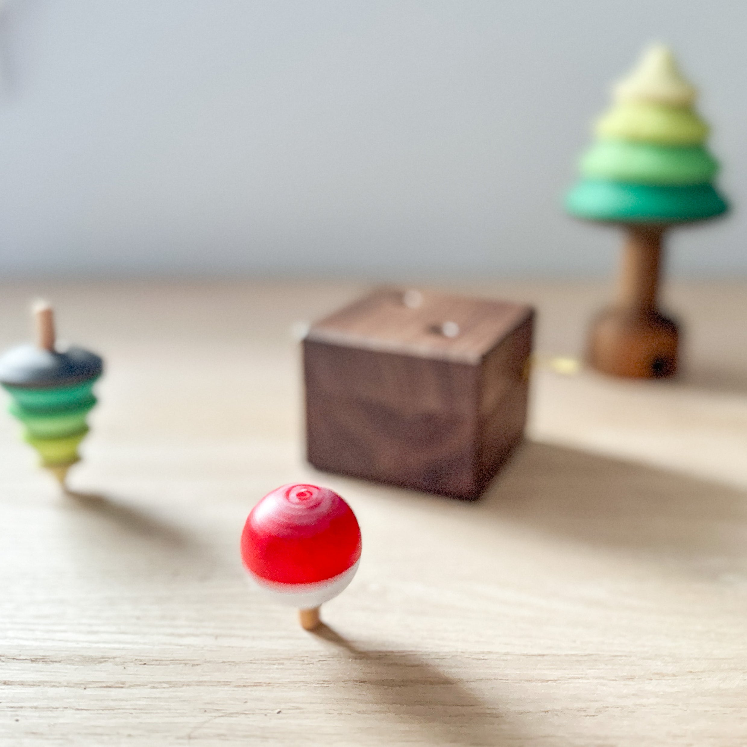 Wooden Forest Music Box - Spinning Tops with Stand - Mader — Oak & Ever